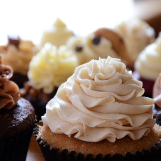 Dessert Delivery Edmonton, free delivery, wedding, corporate, custom cake